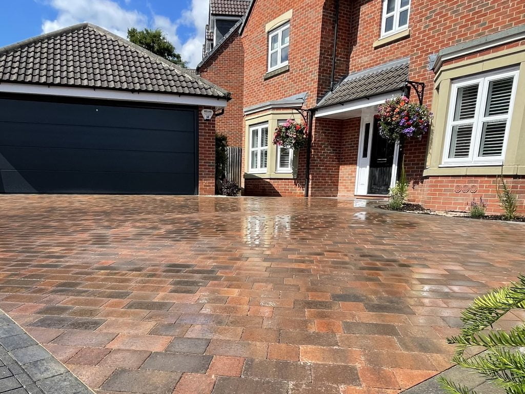 Driveways, Patios and Walkways by GWH Paving Services Ltd